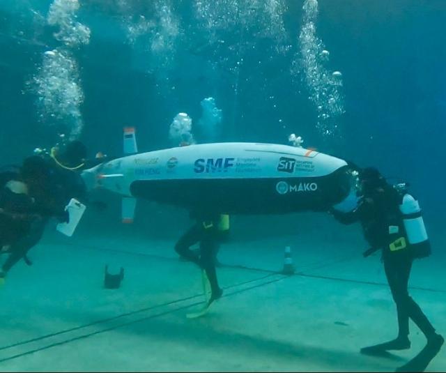 SIT Makes Waves in International Human-Powered Submarine Competition ...